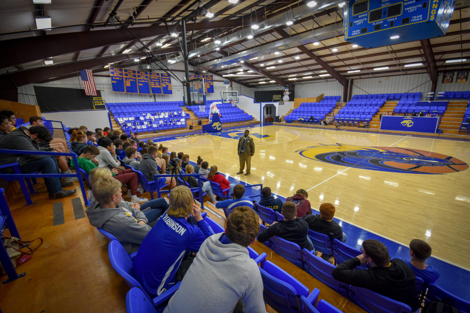 Inspiring kids each and every day with Quinton (Q) Jones - kateyfortun.com